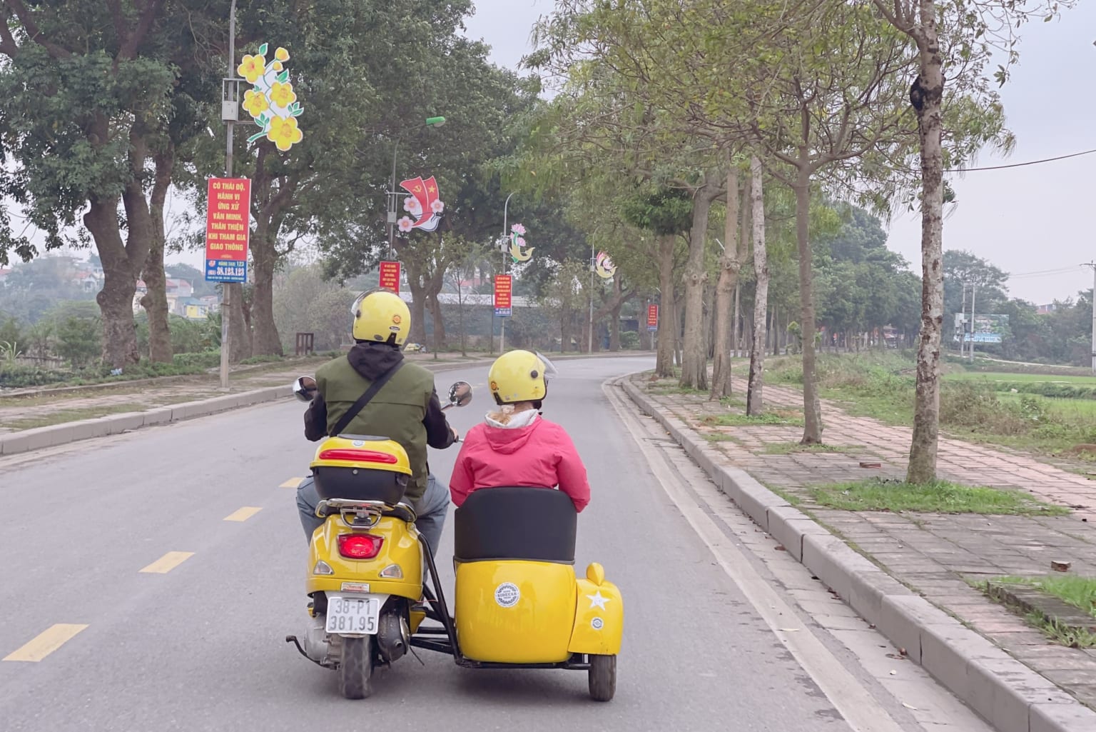 Hanoi Sidecar Tours - Hanoi Countryside Sidecar Tour